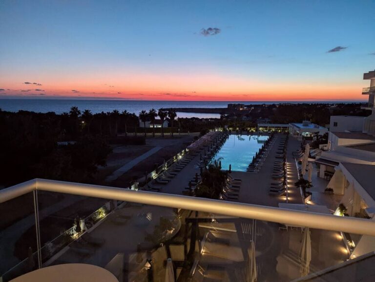 Paphos Travel Guide - What To Do, Where To Eat & Where To Stay